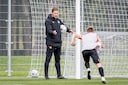 Theo Lucius wil in de toekomst coach betaald voetbal worden: ‘Er mag ...
