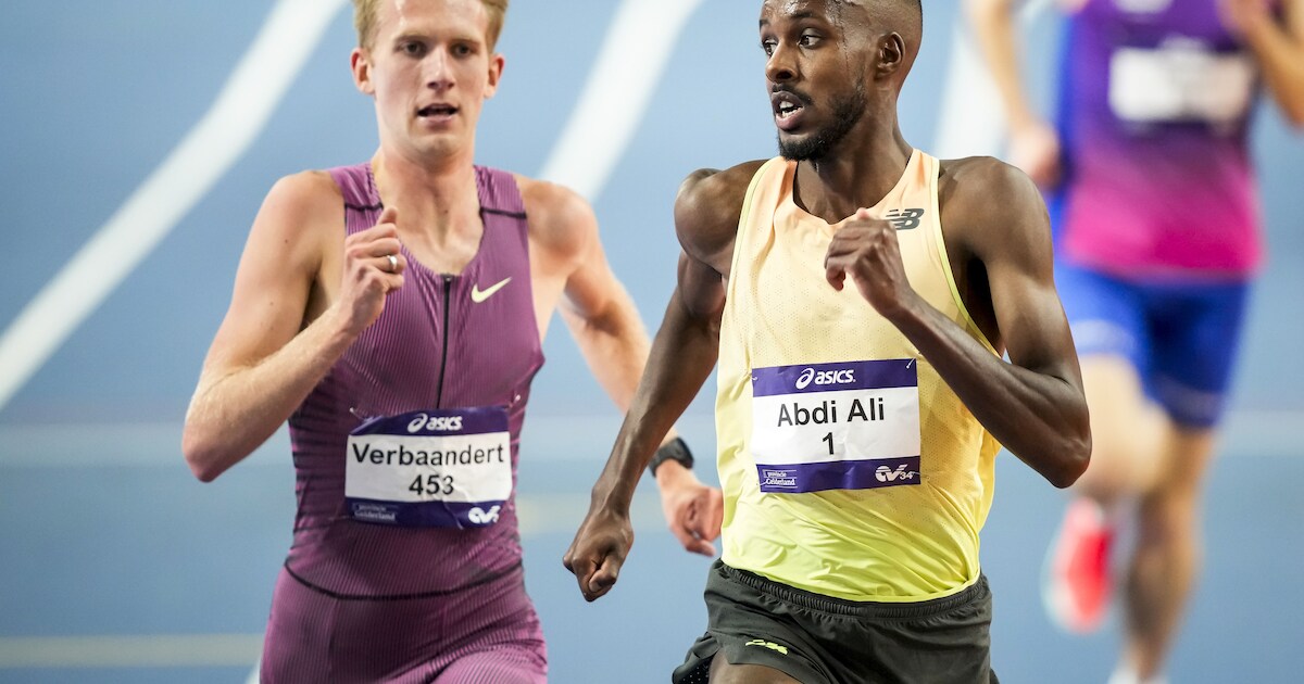 Mahadi Abdi Ali raakt zijn nationale titel op de 3000 meter op de ...