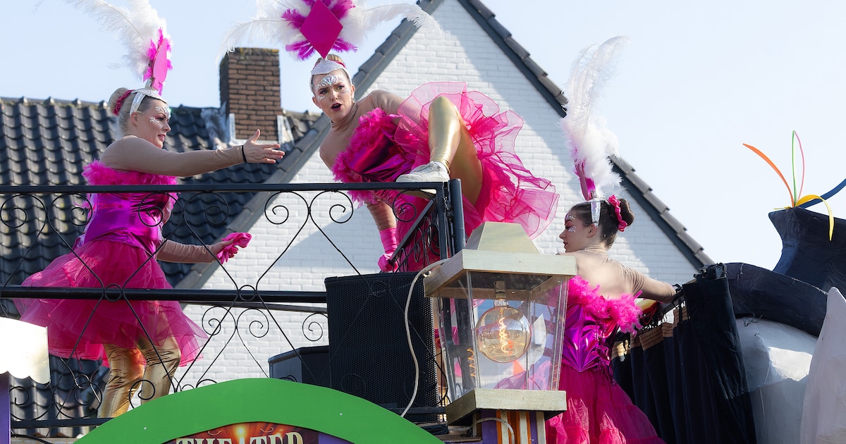 Alaaf! Zo gingen de carnavalsoptochten in Zevenaar er ongeveer aan toe ...