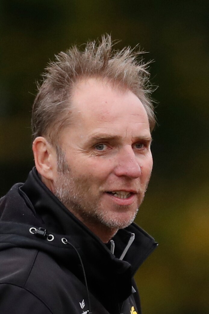 Eric van Zutphen verlaat DCS na dit seizoen | Amateurvoetbal ...