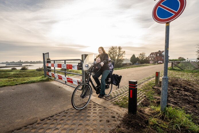 Weer ruim baan voor tweewieler op Waaldijk Bemmel: ‘We kregen steeds ...