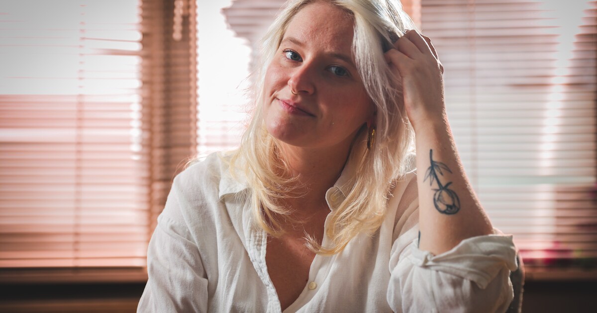 Lisa (25) had altijd pijn tijdens seks, maar vond manieren om toch te ...