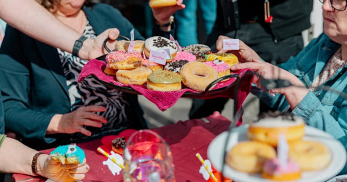 Jammie! Hier in Arnhem krijg je een gratis donut tijdens Donutdag ...