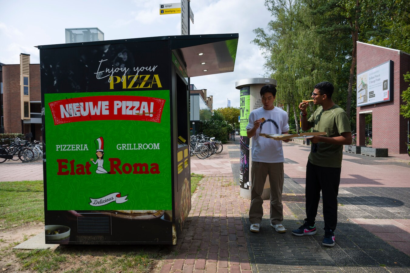 Horeca en hotel zonder personeel: lekker praktisch of gaat dit ten ...
