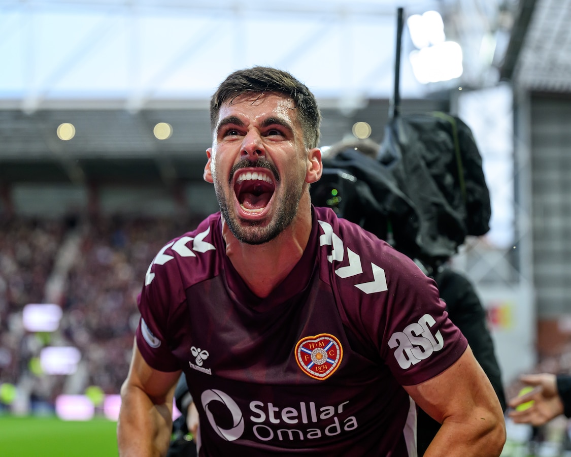 Iedereen buiten Glasgow hoopt op titel van Hearts: ‘Iedereen is wel ...