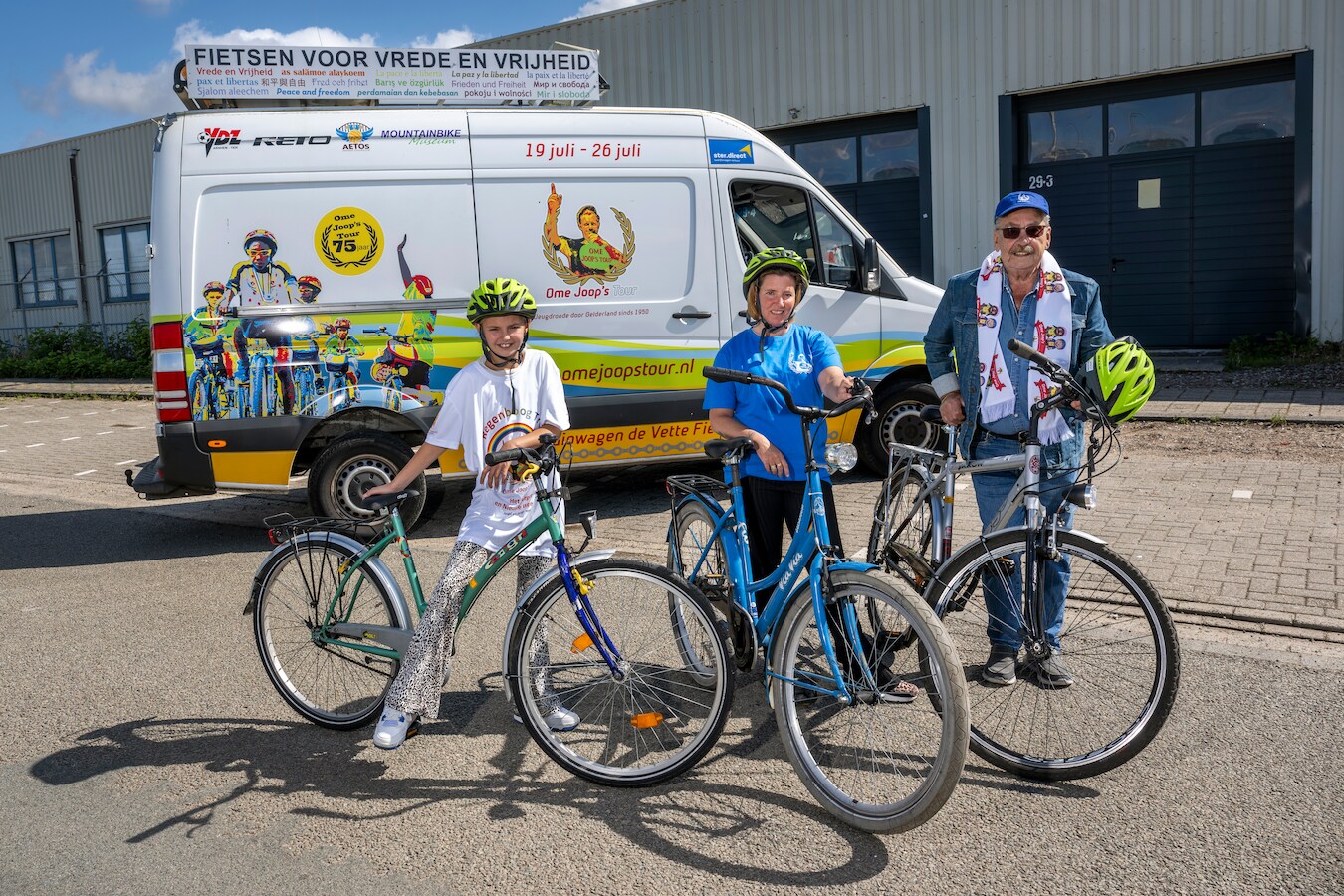 Drie generaties raakten voor altijd verslingerd aan Ome Joop’s Tour ...