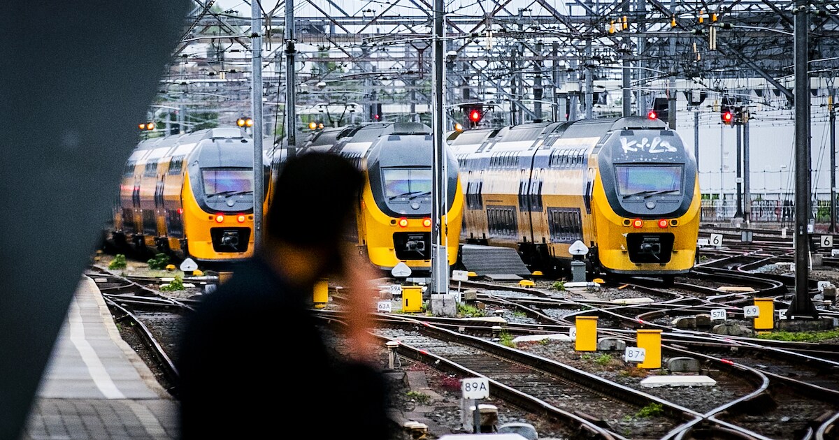Reken woensdagochtend niet op de trein en de bus, ook politie staakt en ...