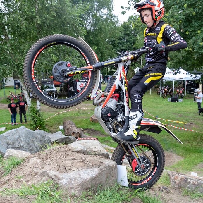 Finn (14) en Dion (26) geven alles voor hun sport: ‘Ik sta liever op de ...