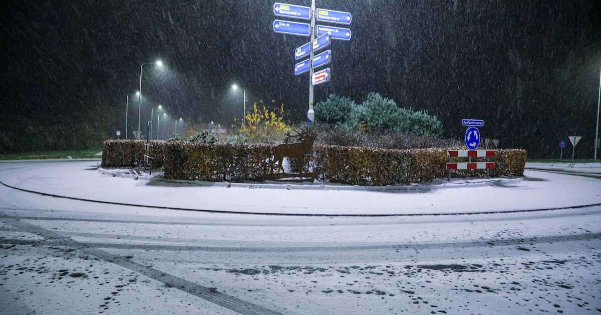 Op veel plaatsen 1 tot 2 centimeter sneeuw gevallen en er volgt opnieuw ...