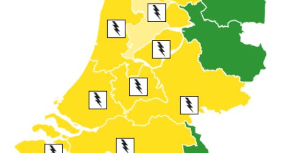 Blikseminslagen hinderen treinverkeer, code geel ten einde | Binnenland ...