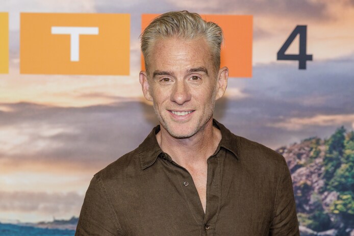 Herstel stembanden Art Rooijakkers ‘gaat de goede kant op’ | Show ...