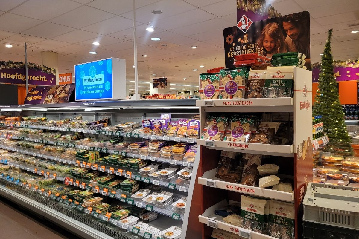 Kerst 2023: dit zijn de aangepaste openingstijden van supermarkten in ...