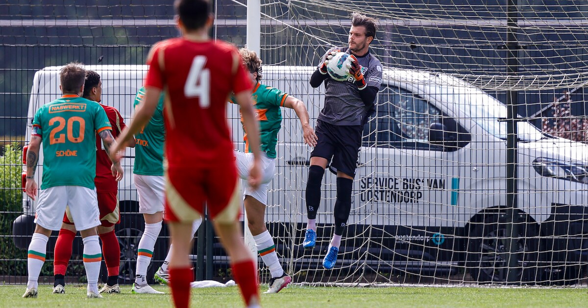 Van Gassel verbaast zichzelf met hoe hij met reserverol bij NEC omgaat ...