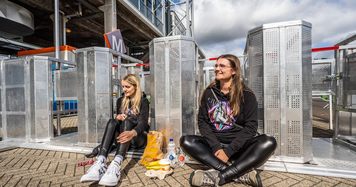 Fans van Helene Fischer melden zich al uren van tevoren bij GelreDome ...
