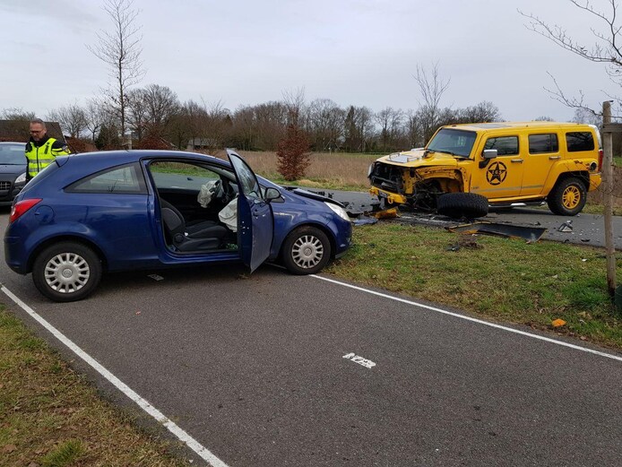 Duitser die met zware Hummer frontaal op Opel Corsa botst laat nooit meer iets horen, maar mag ...