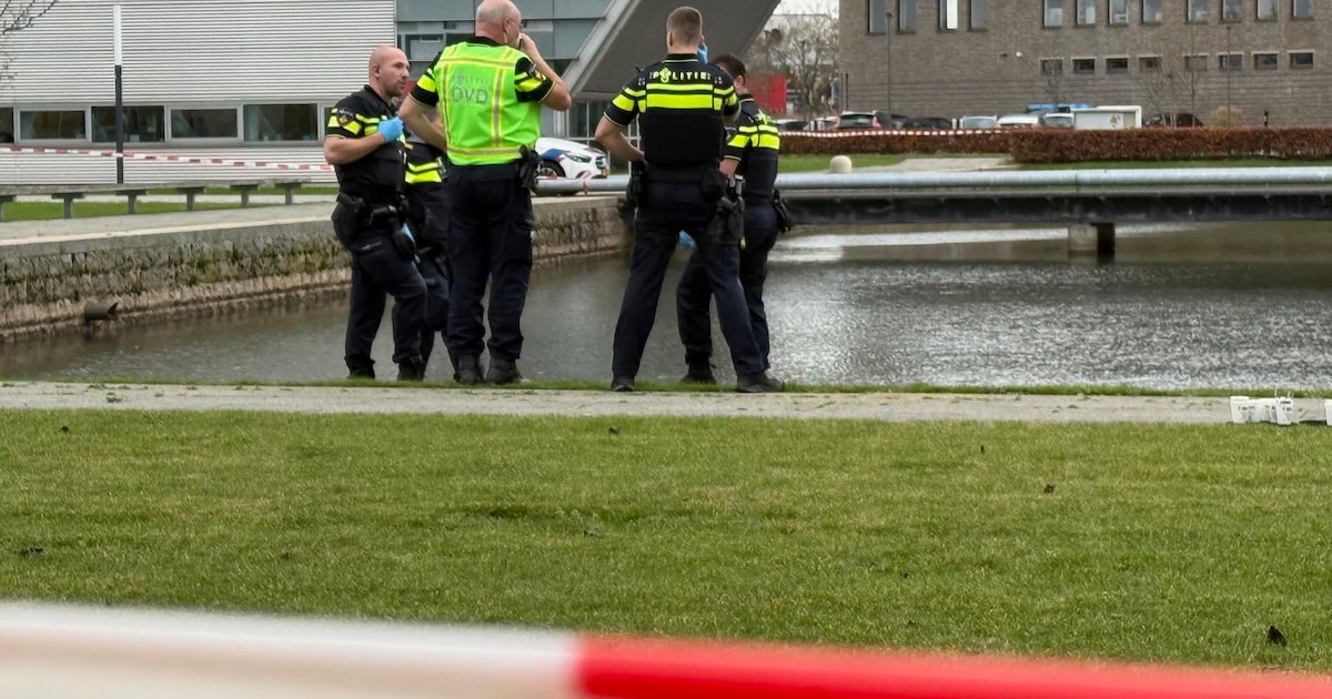 Klant ziet dode in blusvijver van bedrijf in Den Bosch, politie doet ...