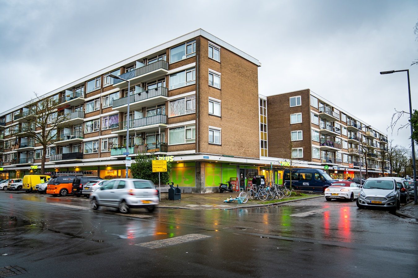‘Na schietpartijen stonden mensen op: wat kunnen we doen?’ Hoe IJsselmonde naar elkaar omkeek ...
