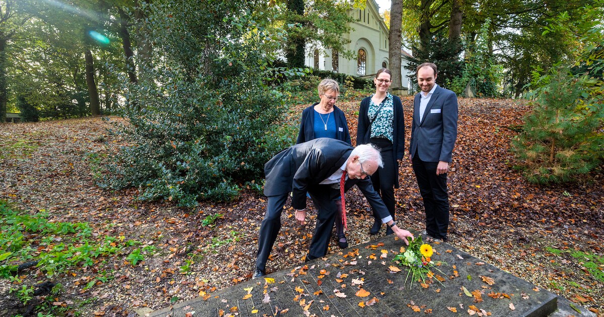 Nazaat dominee Heldring bij jubileum van betovergrootvaders ...