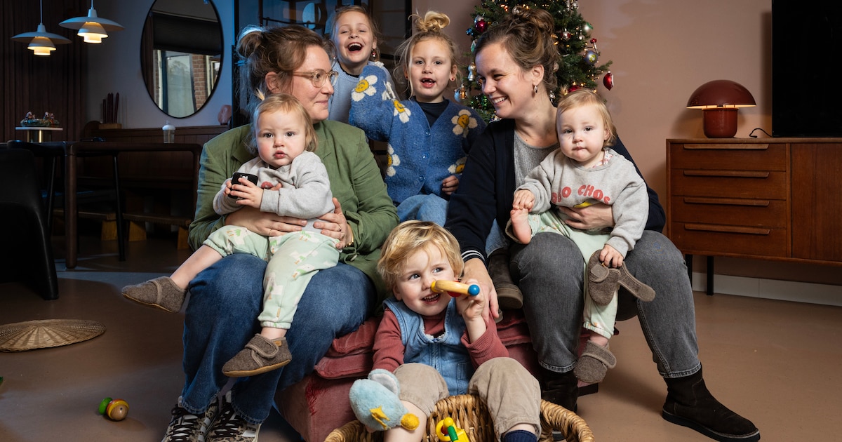 Janneke (34) en Annemiek (35) zijn trotse mama’s van hun vijf kinderen ...