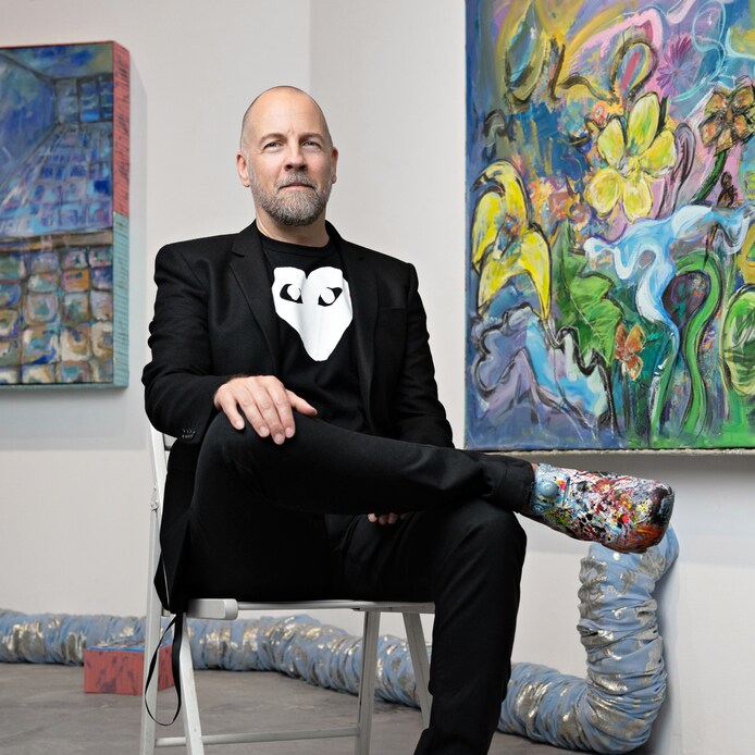 Walter en Camilla streken vanuit Toronto neer in Abu Dhabi: ‘Altijd zon, die verveelt nooit ...