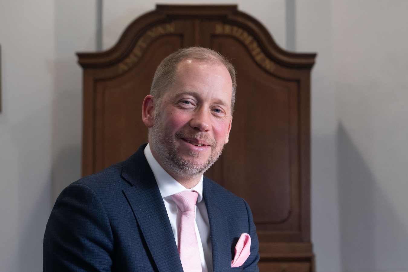 Onder curatele, nieuwe verkiezingen en dertien dorpen met een eigen ...