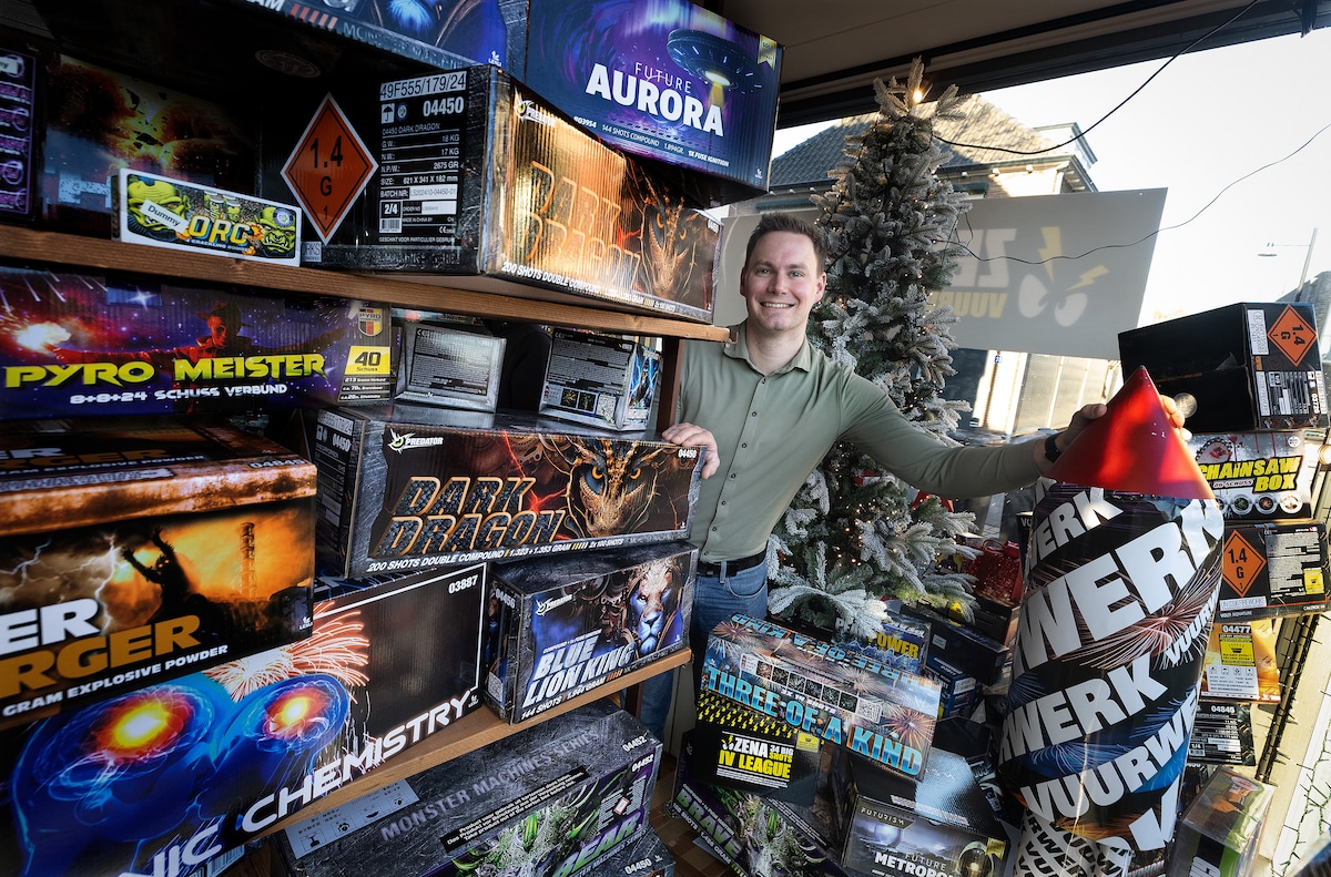 Juul neemt emotioneel afscheid van vuurwerkverkoop: ‘Wat kerst voor de ...