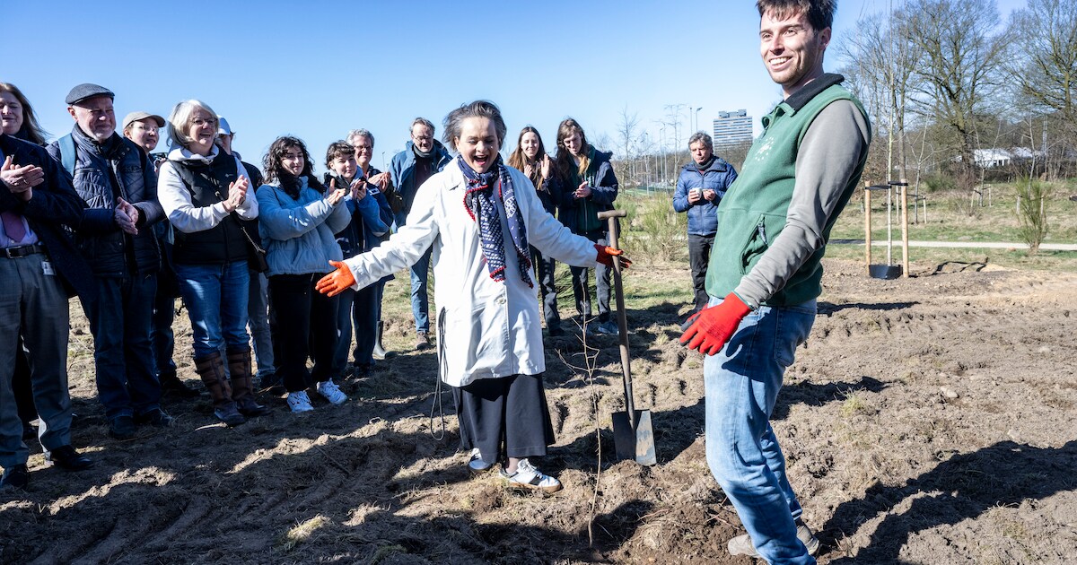 Nieuw bos in Nijmegen; Radboud Universiteit viert jubileum met 1923 ...