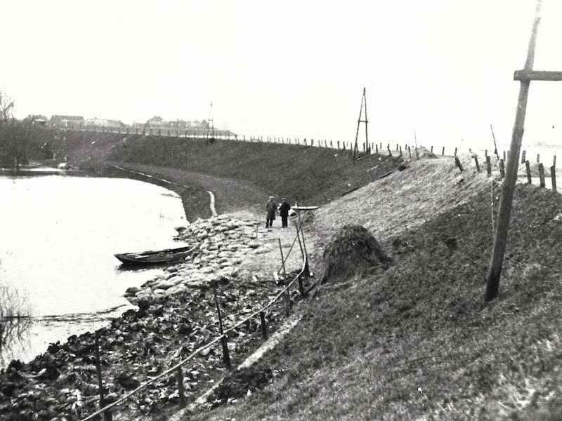 Angst over doorbreken van Rijndijk bij Driel rond jaarwisseling ...