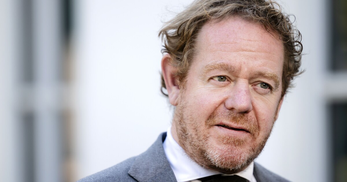Géén meerderheid voor strenge asielwet in Eerste Kamer, kabinet moet ...