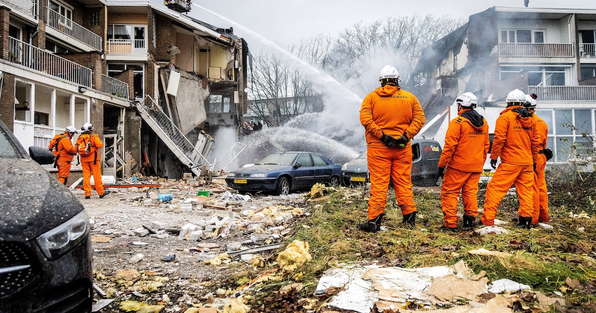 Koningspaar in gedachten bij getroffenen van explosie aan Haagse ...