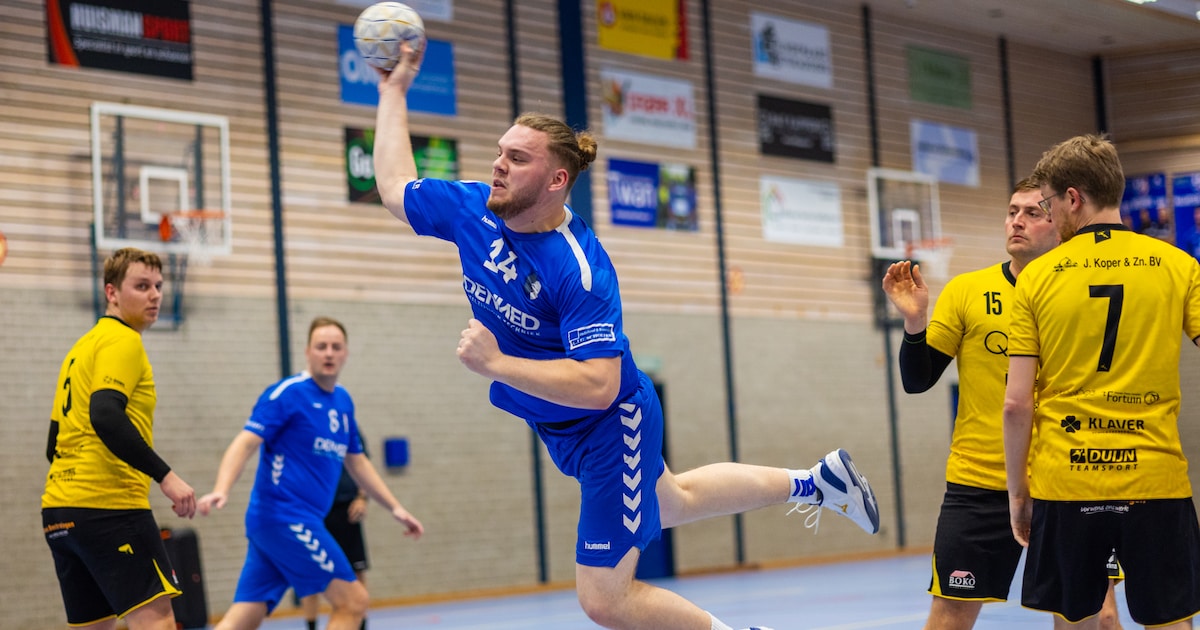 HV Huissen en Knuiman onnodig in angst na blauwe kaart, livestream voor ...