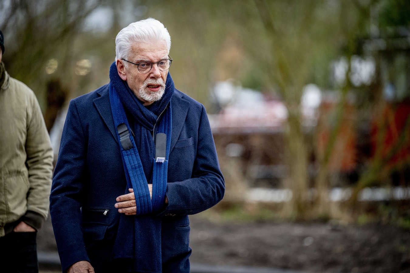Familie en vrienden nemen afscheid van Manuëla Kemp | Foto ...