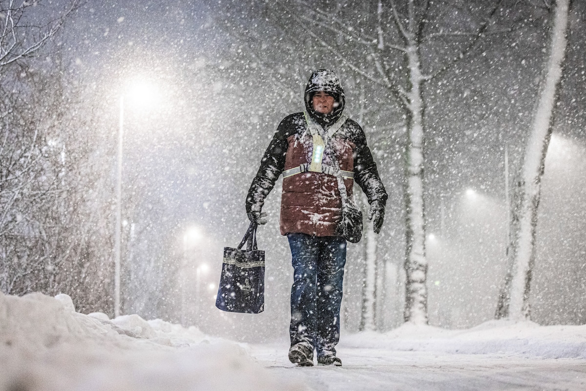 LIVE Sneeuw in Brabant | Sneeuwbuien trekken over Brabant: drukste ...