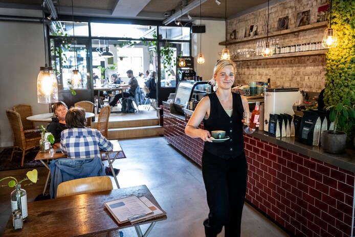 Na een yogasessie in deze foodbar is de ontspanning snel verdwenen als ...