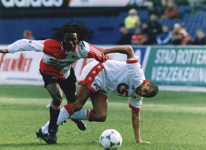 Waarom Feyenoord-fans bij 'MVV-uit' altijd zullen denken aan 1993 ...