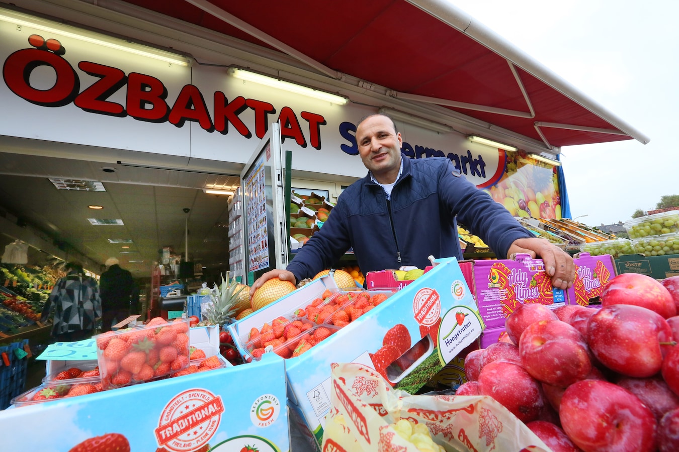 Wordt Turkse supermarkt in Apeldoorn nóg groter? Eigenaar wil ...