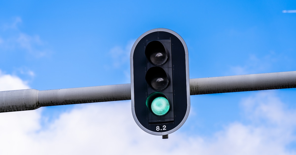 Verkeerslichten bij de Van Heemstraweg in Beneden-Leeuwen voor veilige ...