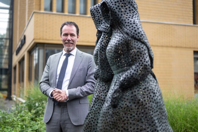 Mark Van Houdenhoven liet de Sint Maartenskliniek vooroplopen: ‘Net als ...