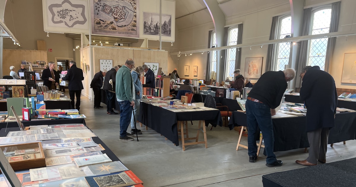 Boekenbeurs in Koppelkerk met twintig handelaren uit Nederland en ...
