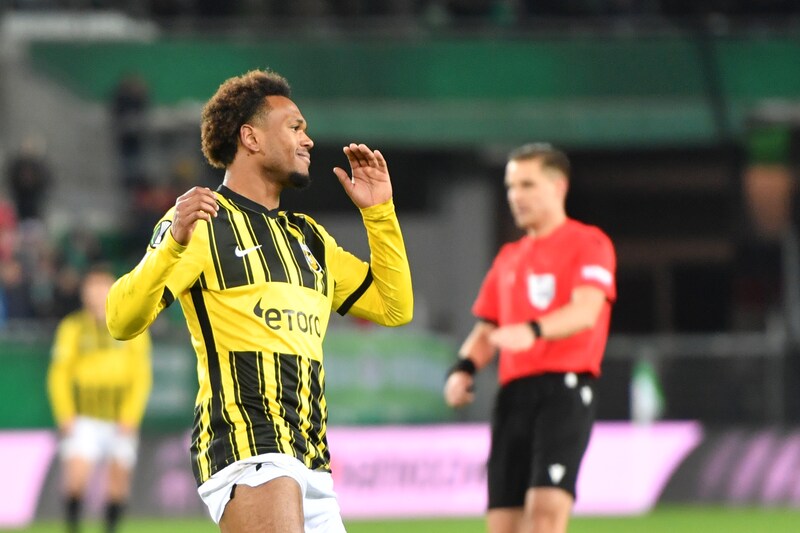Openda houdt Vitesse op de been in Europa: goal Belg voorkomt debacle ...