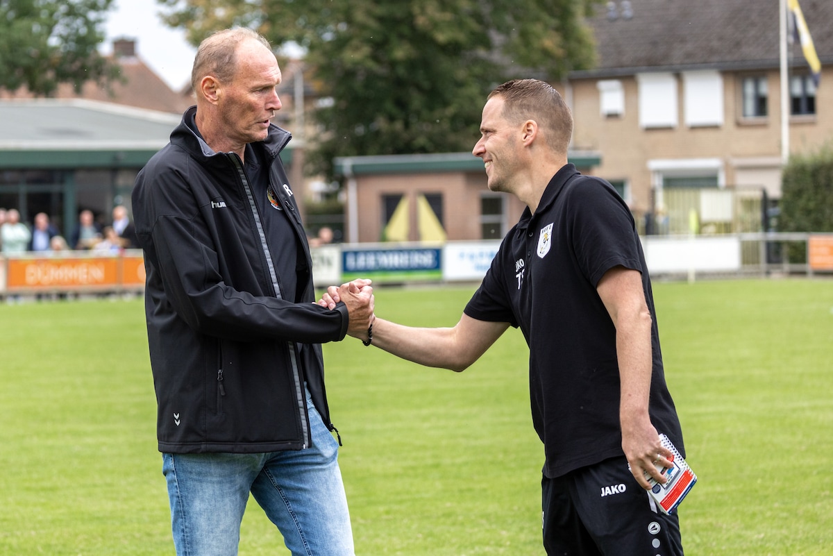 Trainerscarrousel | Scholten verlengt bij HAVO • Ernste ziet potentie ...