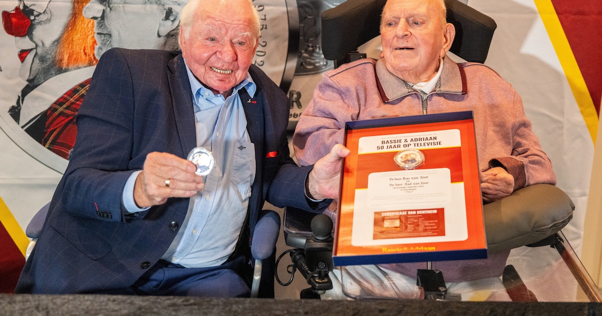 Voor het eerst sinds 'hele lange tijd' sprak Aad van Toor zijn broer ...