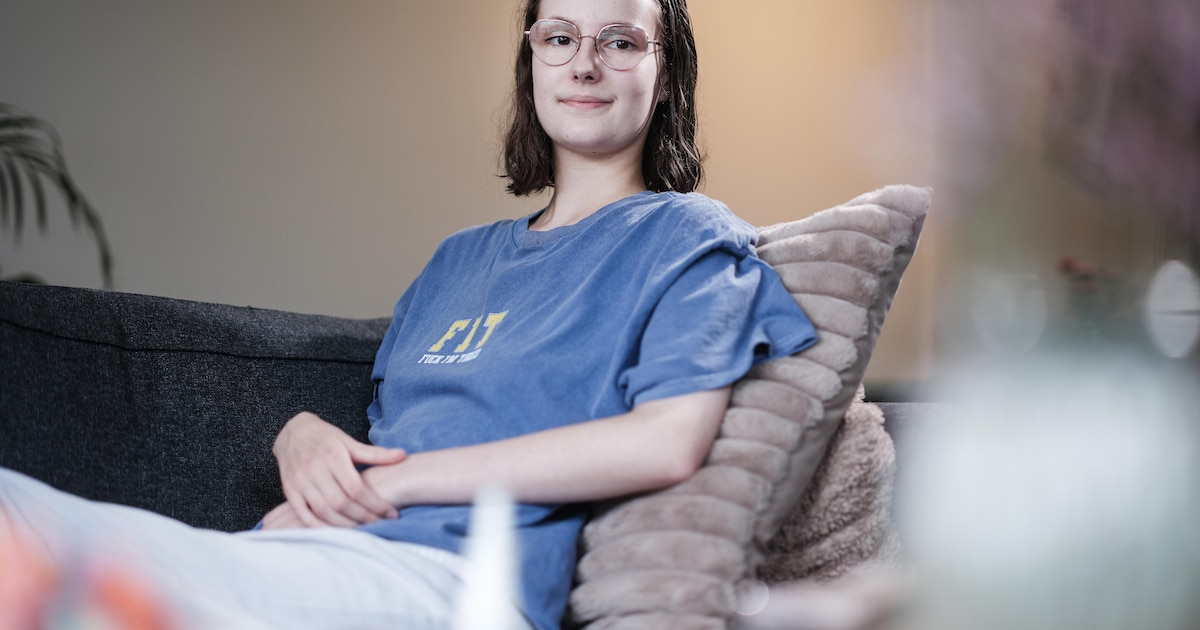 Het lijkt onmogelijk, maar dat is het niet: Floortje (18) heeft nu voor ...