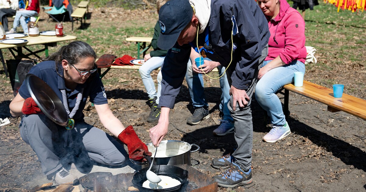 Katja vindt scouting geweldig voor haar zoon Luuk: ‘Ze leren vuurtjes ...