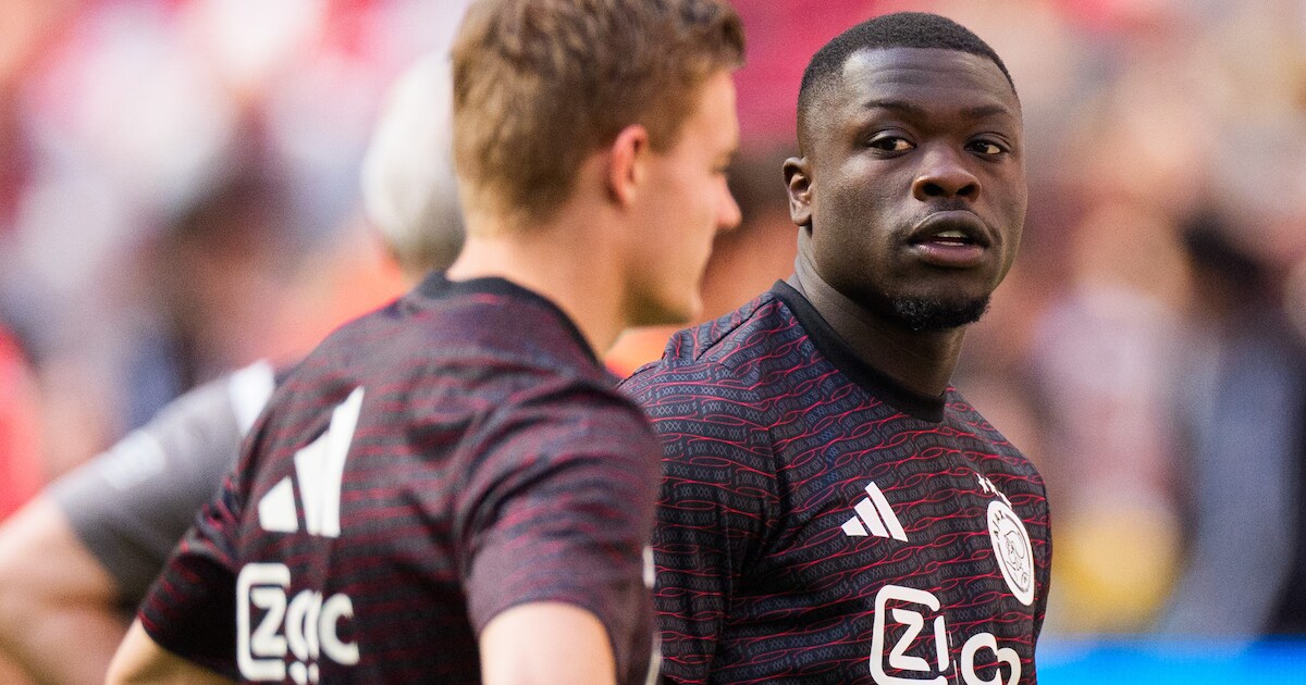 Ajax-spelers Brian Brobbey en Josip Sutalo op tijd fit voor duel in ...