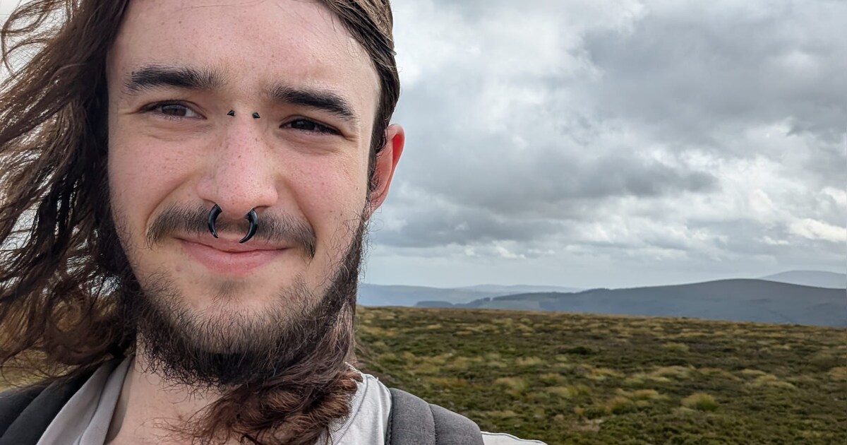 Tygo (20) kan in zijn omgeving geen woning vinden en verhuist naar ...
