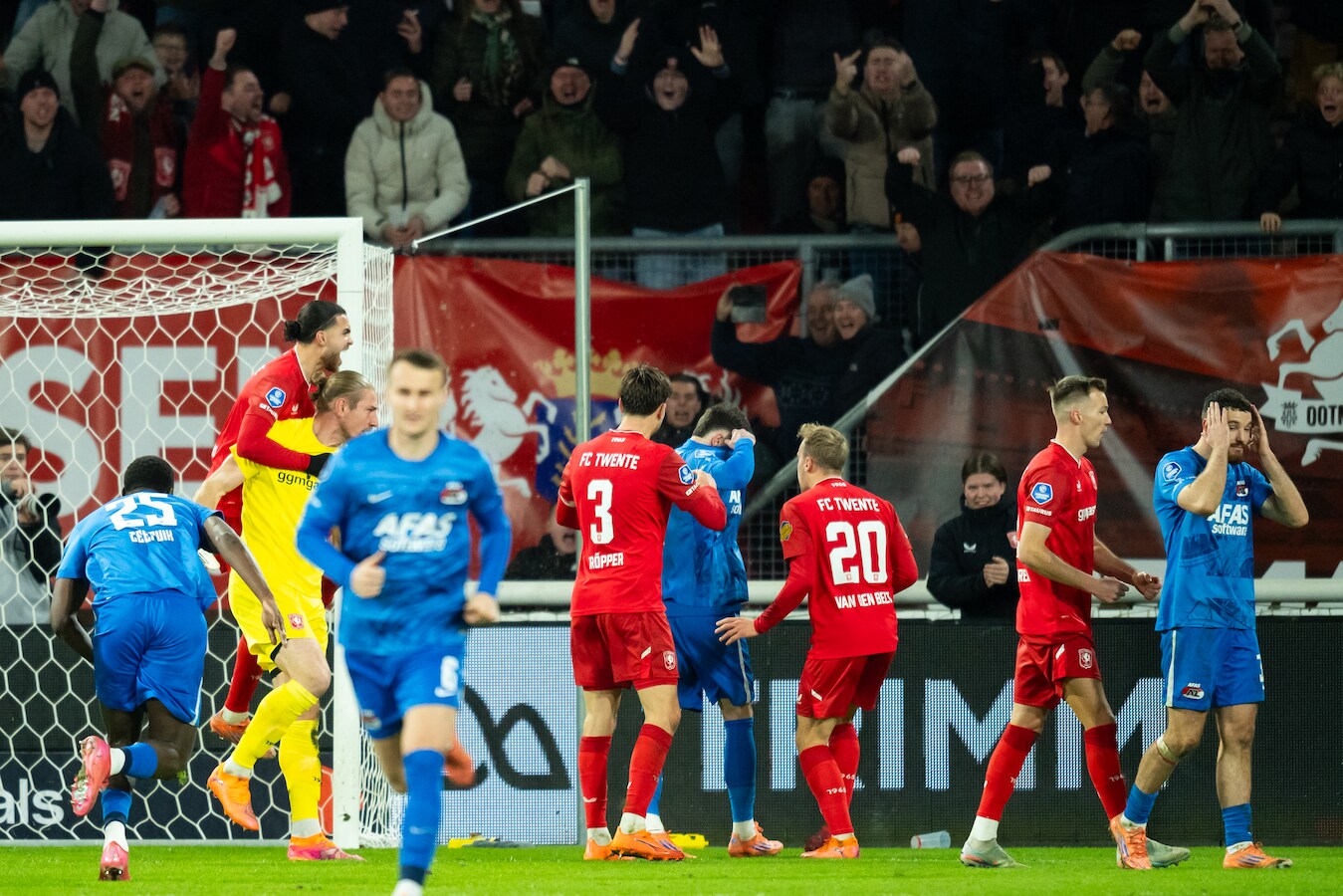 De gekste minuut van het seizoen is nu al geweest bij FC Twente | Foto ...