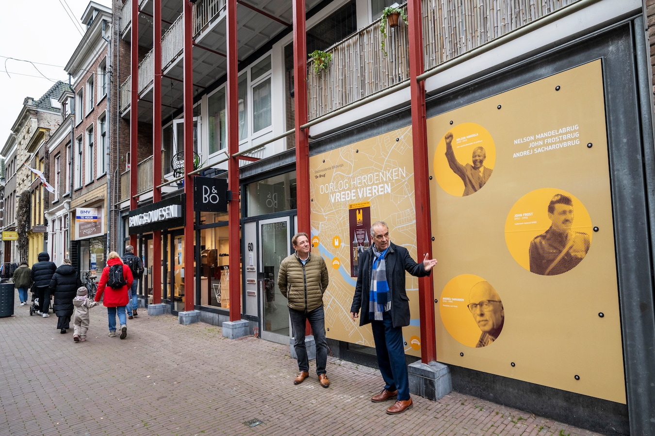 Nieuwe hotelkamer eert historie van John Frostbrug in stadshart ...