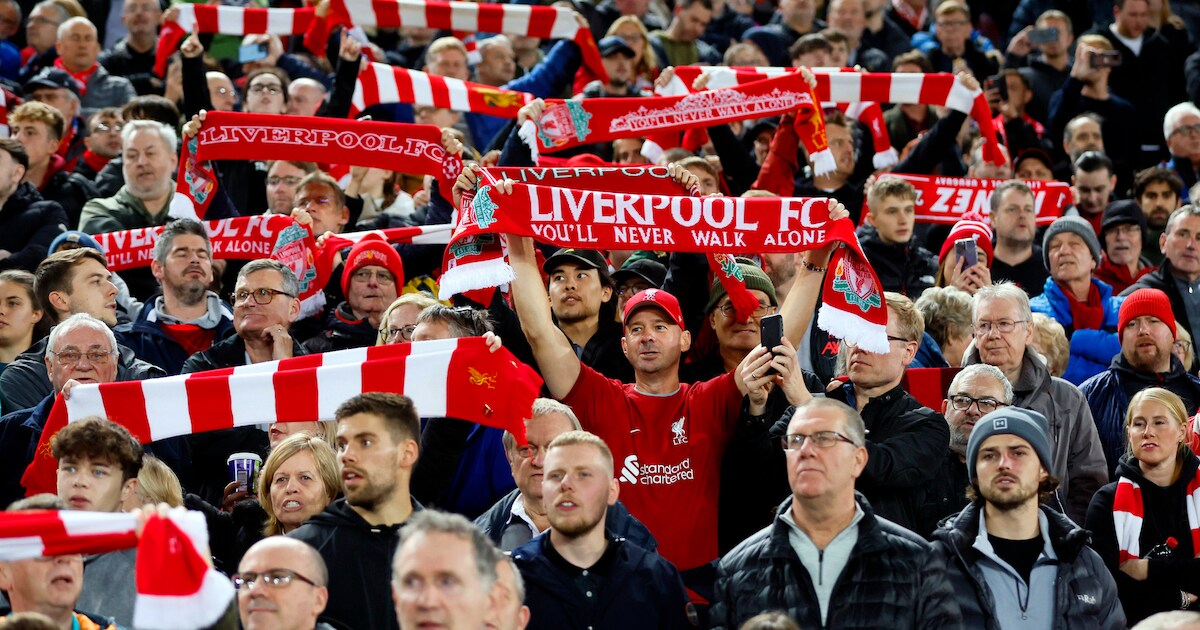 ‘Eigenaren overwegen Liverpool na twaalf jaar in de verkoop te zetten ...