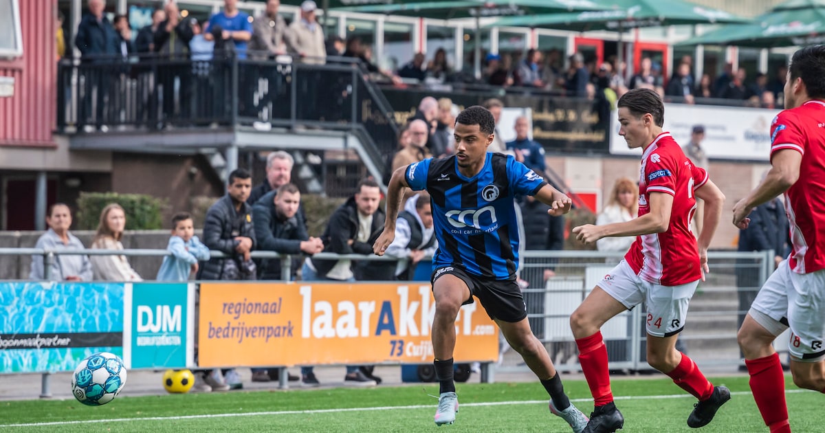 1 uur en 7 minuten rijden voor 7 minuten voetbal op een dinsdagavond ...